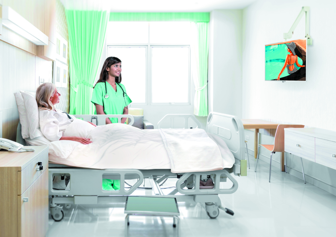 Philips Bedside TV – medical display for patient healthcare | PPDS
